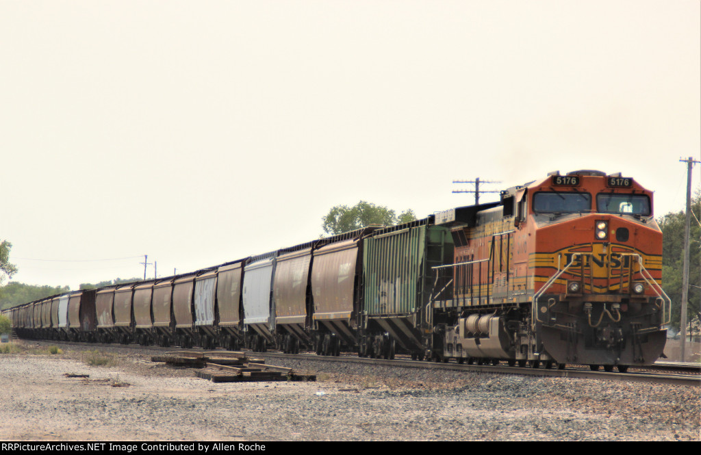 BNSF 5176